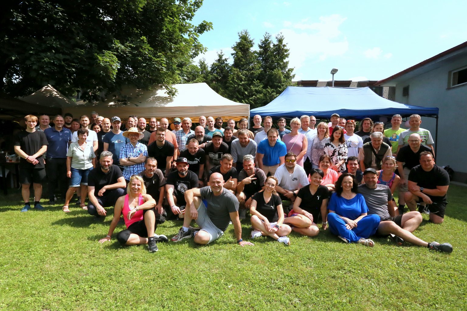 TRYSTOM | Vyrábíme unikátní stroje a zařízení, která pomáhají