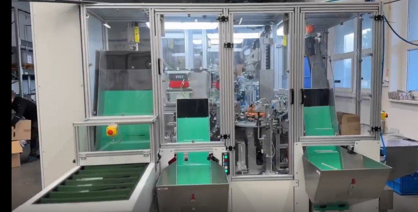 TRYSTOM | Vyrábíme unikátní stroje a zařízení, která pomáhají